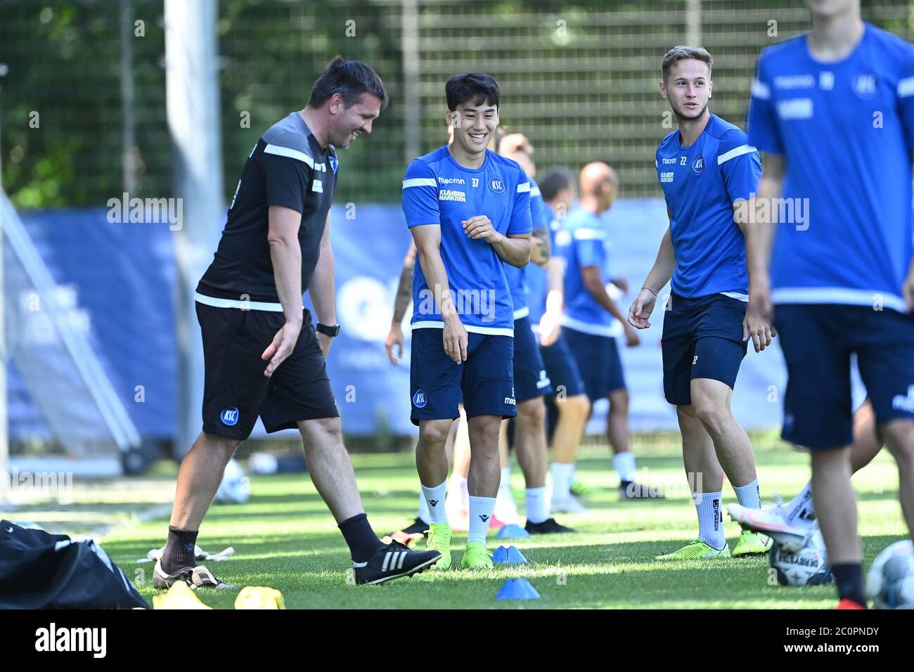 Kyoung rok choi karlsruher sc hi-res stock photography and images - Alamy