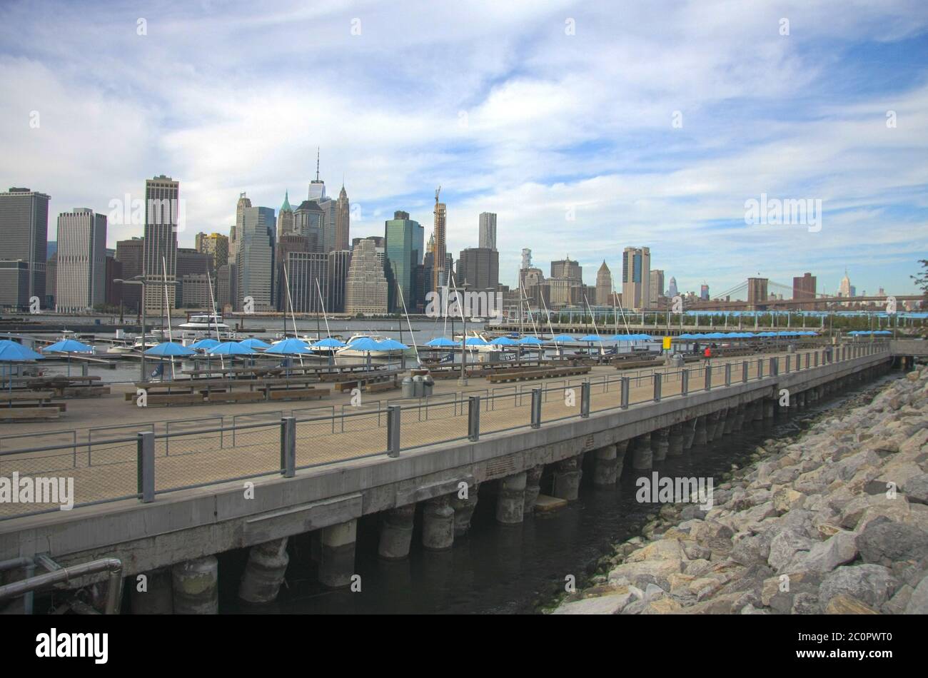 New York City skyline on an Octobers day Stock Photo - Alamy