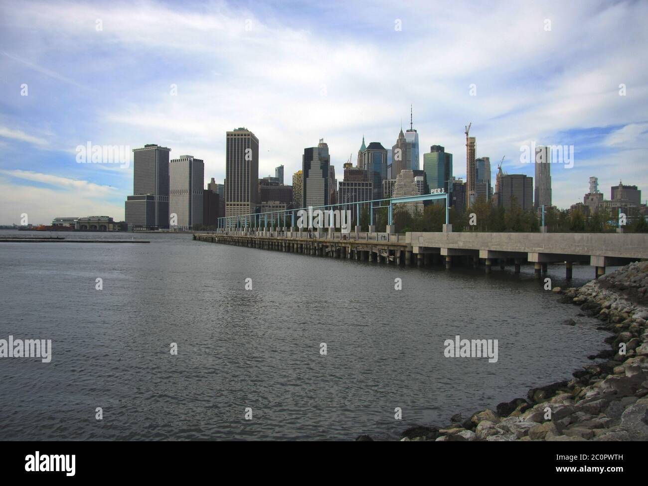 New York City skyline on an Octobers day Stock Photo - Alamy