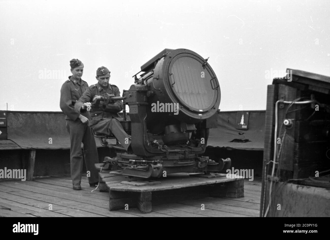 Wehrmacht Luftwaffe FLAK-Scheinwerfer / Flakscheinwerfer / Flak-Sw 36 ...