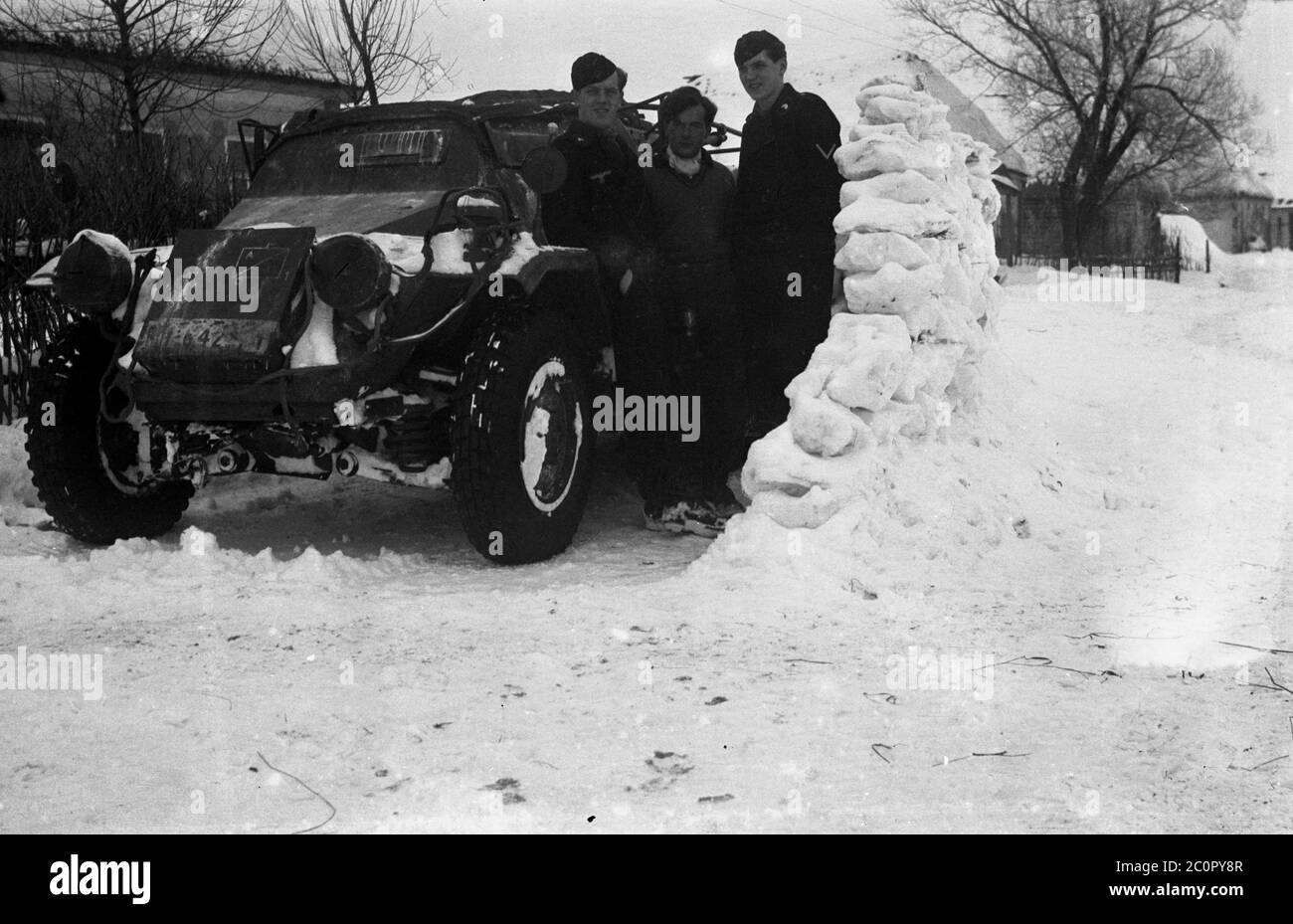 Wehrmacht Heer Kleiner Panzerfunkwagen Sd.Kfz. 261 - German Army Radio ...