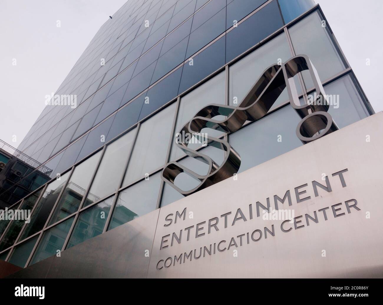 Sm entertainment seoul hi-res stock photography and images - Alamy