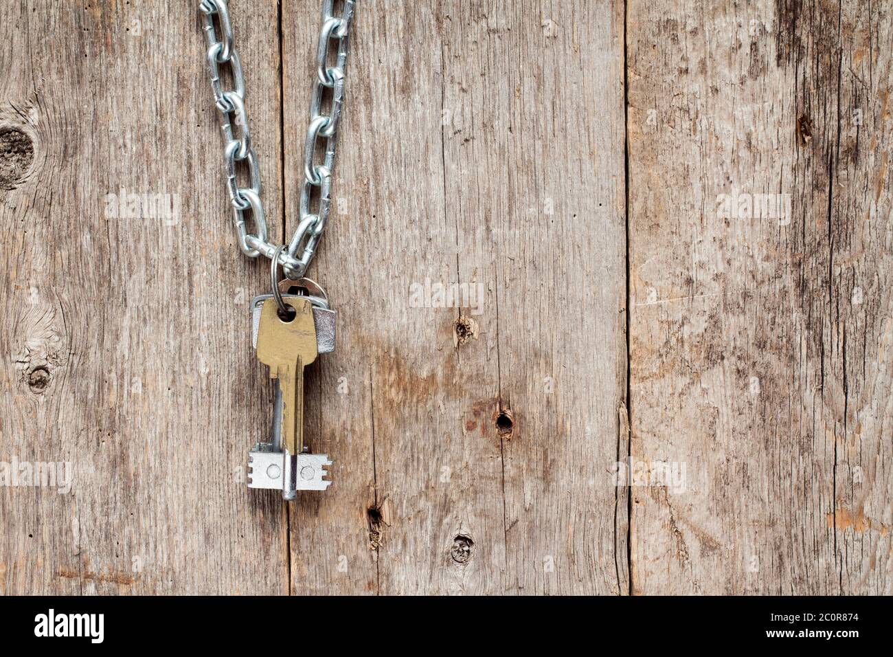 Group tool chain hi-res stock photography and images - Alamy