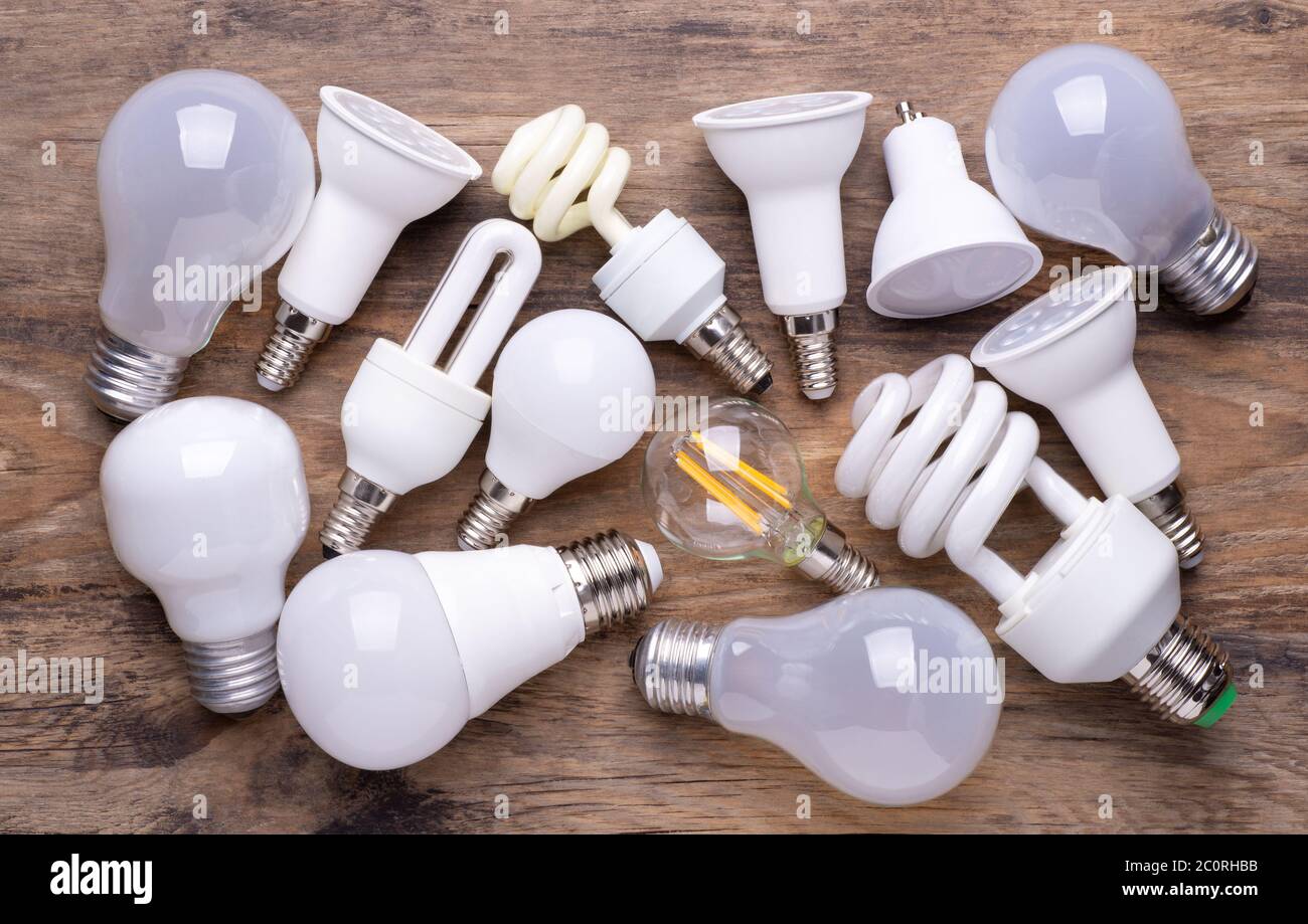 Collection of light bulbs hi-res stock photography and images - Alamy