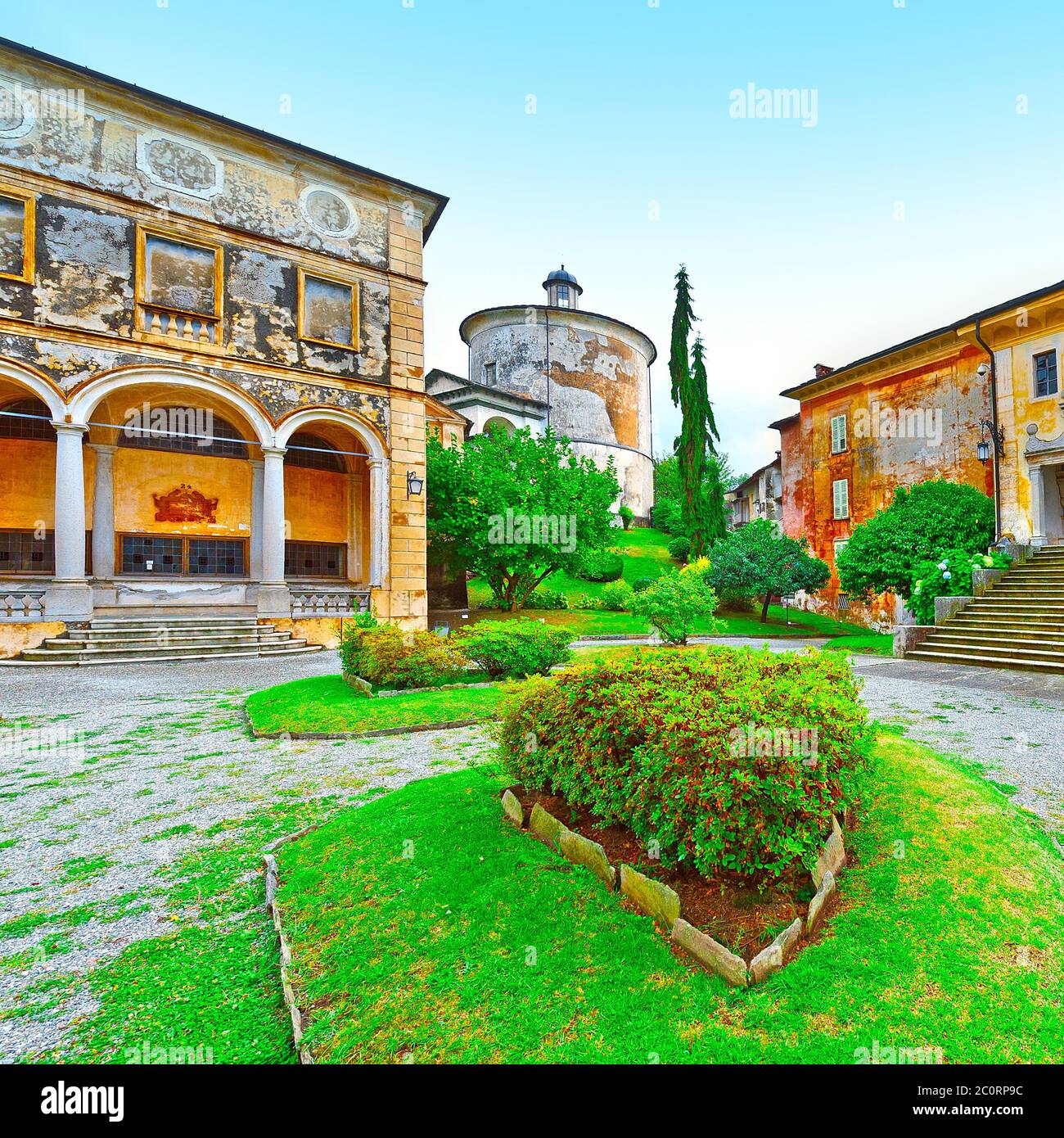 Historic square stone mountain park hi-res stock photography and images ...