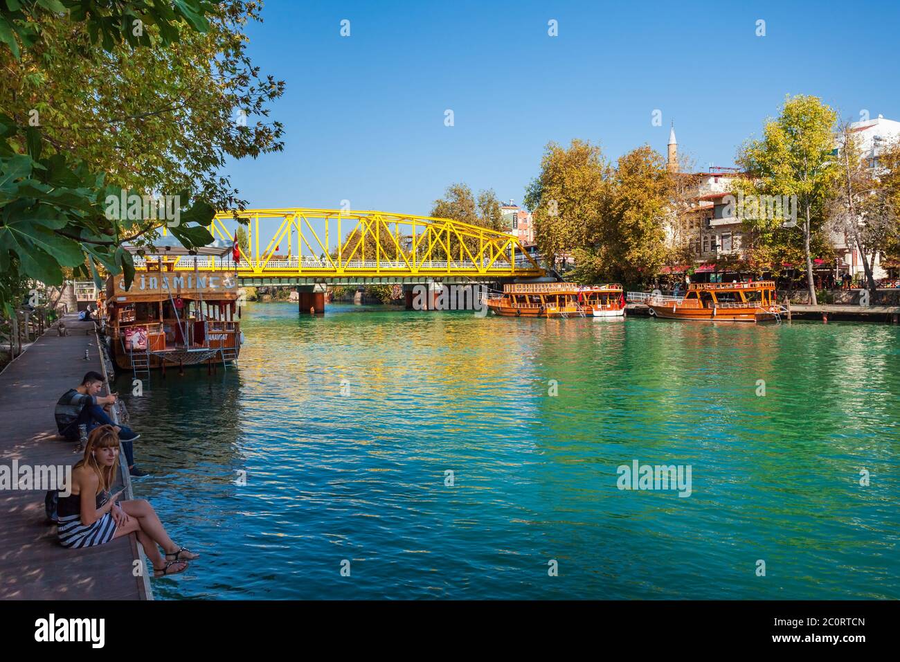 MANAVGAT, TURKEY - NOVEMBER 08, 2019: Bridge through Manavgat river in ...
