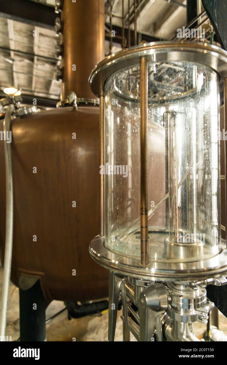 Distilling operations hi-res stock photography and images - Alamy