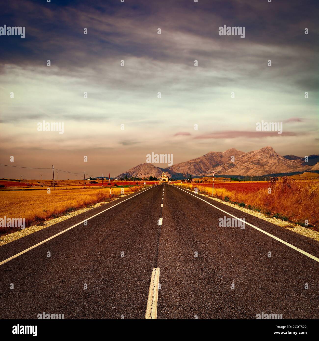 Empty straight road village hi-res stock photography and images - Alamy