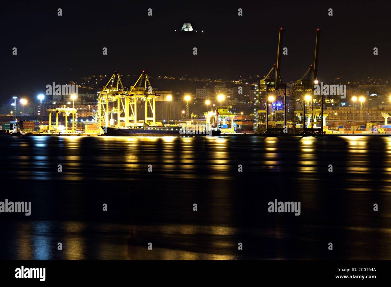 view of the industrial port at night Stock Photo - Alamy