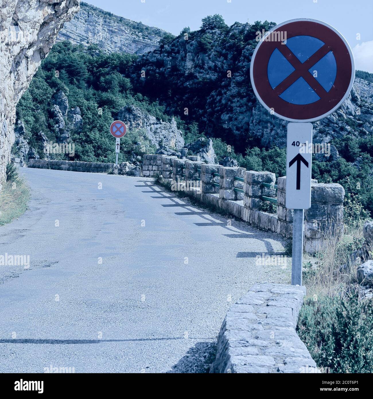 Vintage french road sign hi-res stock photography and images - Alamy