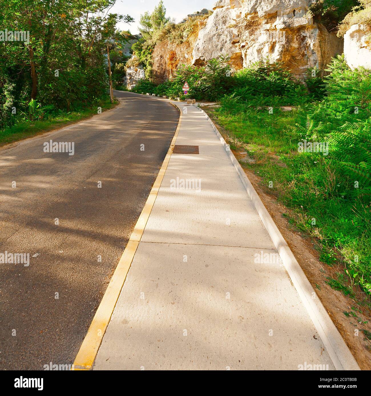 Sidewalk journey hi-res stock photography and images - Alamy