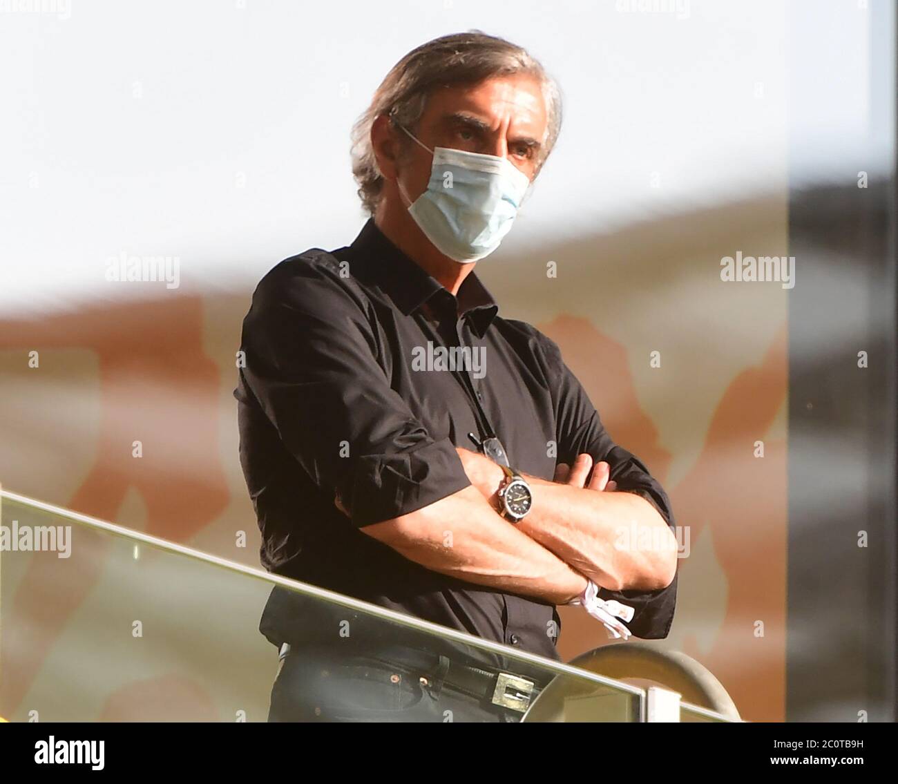 12 June 2020, Saxony, Dresden: Football: 2nd Bundesliga, Dynamo Dresden ...