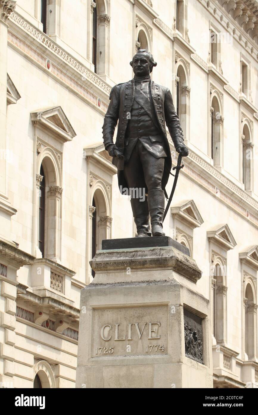 A Statue of Robert Clive, the 1st Baron Clive better know as Clive of ...