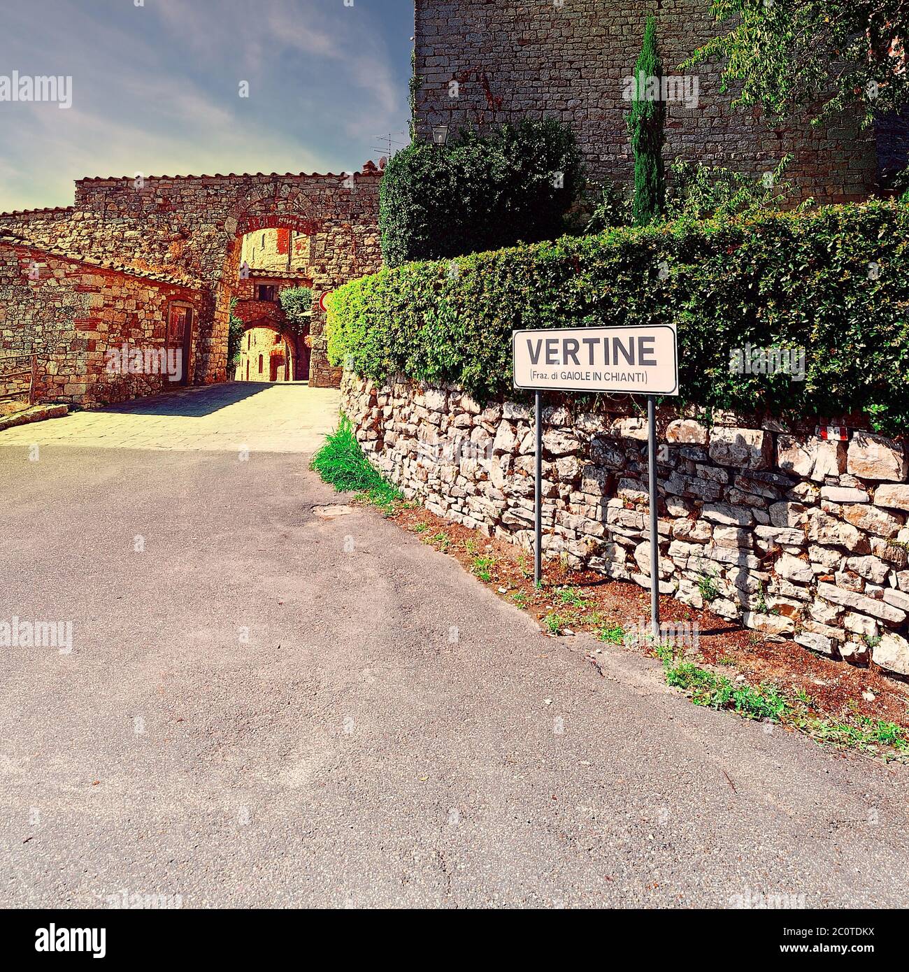 Vertine hi-res stock photography and images - Alamy