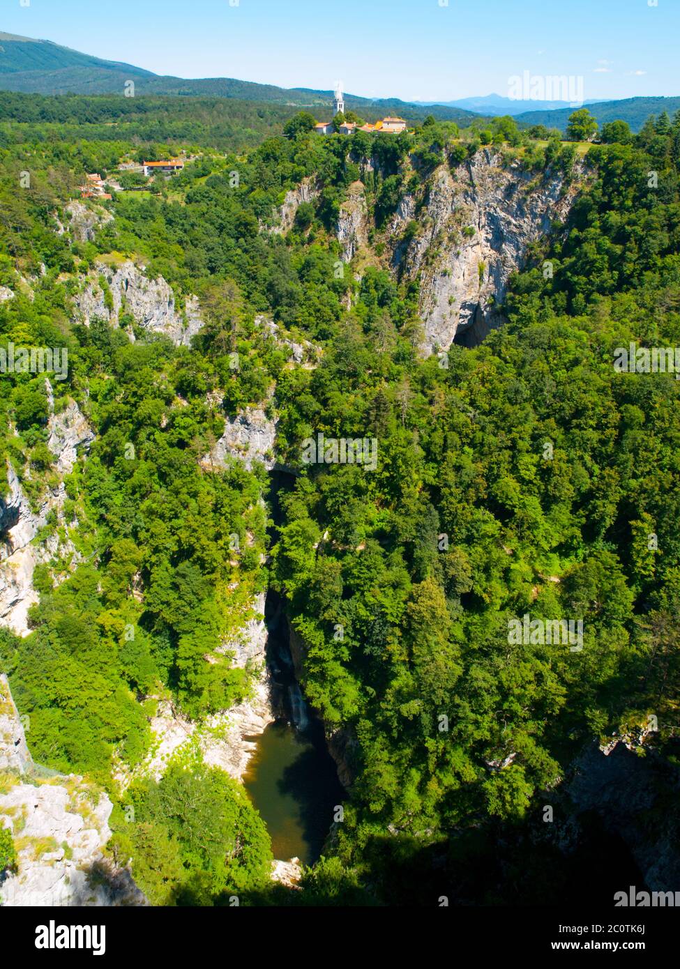 Deep gorge hi-res stock photography and images - Alamy