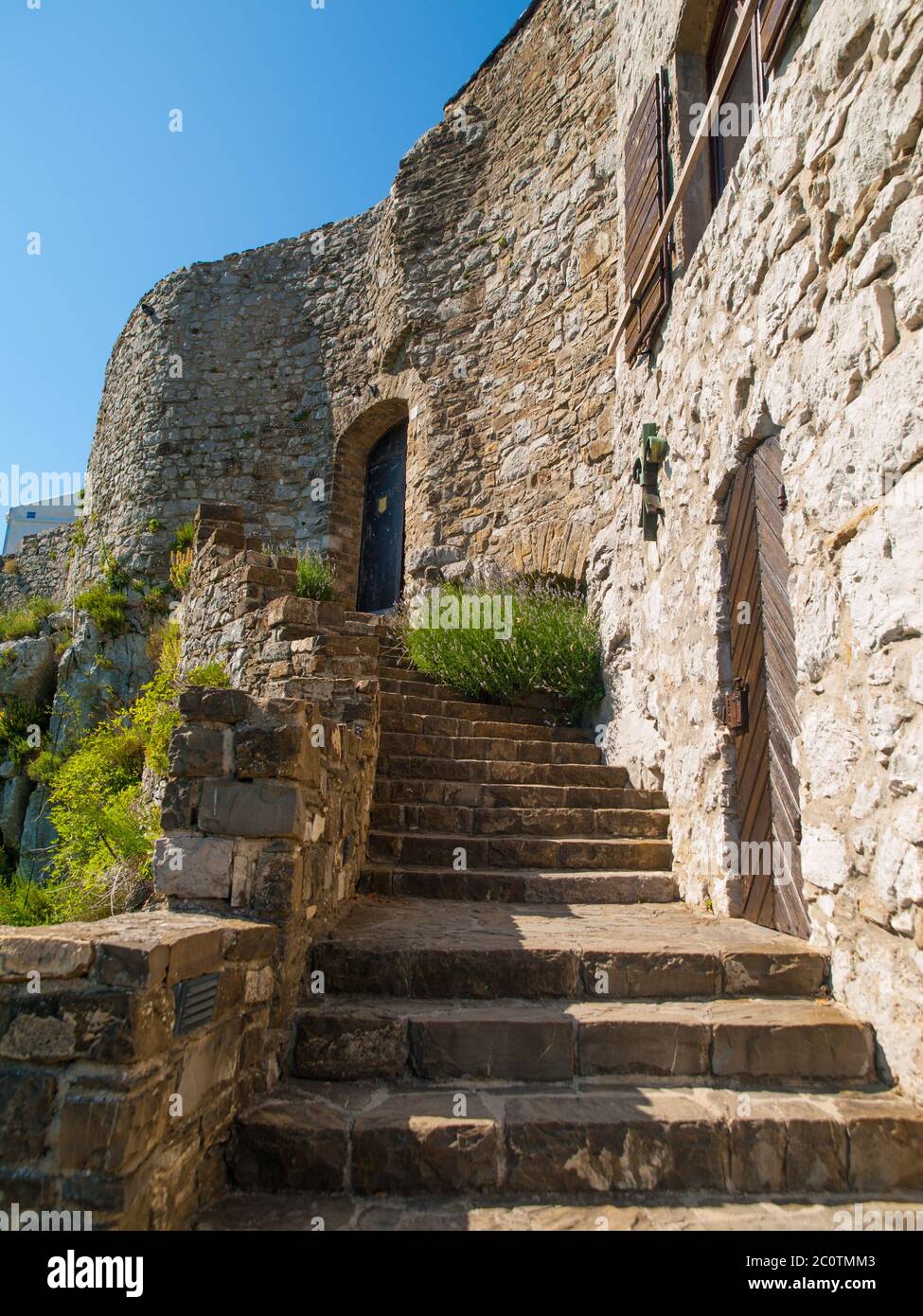 Old castle stairs hi-res stock photography and images - Alamy