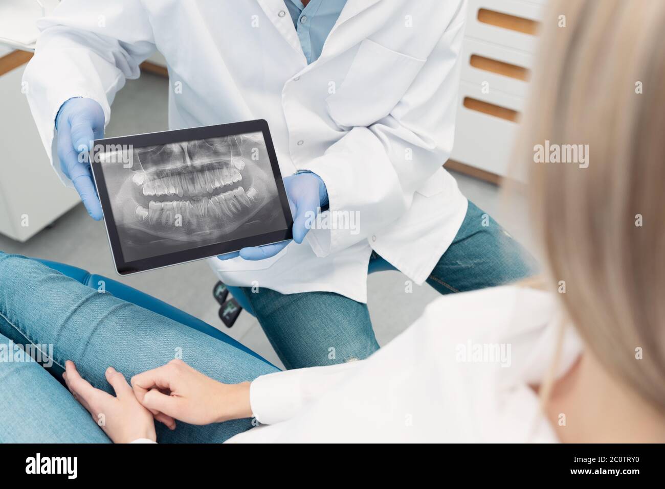 Healthy teeth x ray hi-res stock photography and images - Alamy