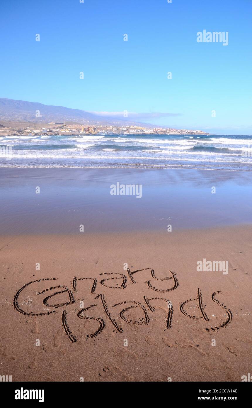 Sand writing word relax written hi-res stock photography and images - Alamy