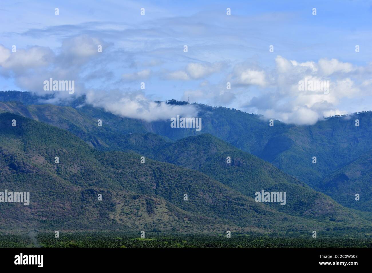 Thailaramman Temple in Periyakulam Tamilnadu Stock Photo - Alamy