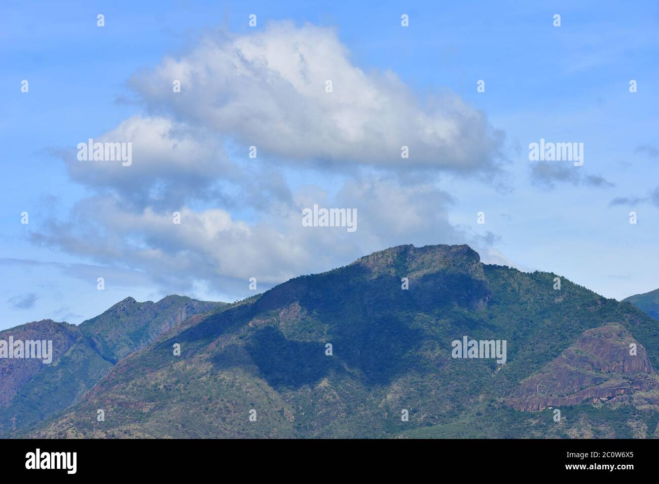 Thailaramman Temple in Periyakulam Tamilnadu Stock Photo - Alamy