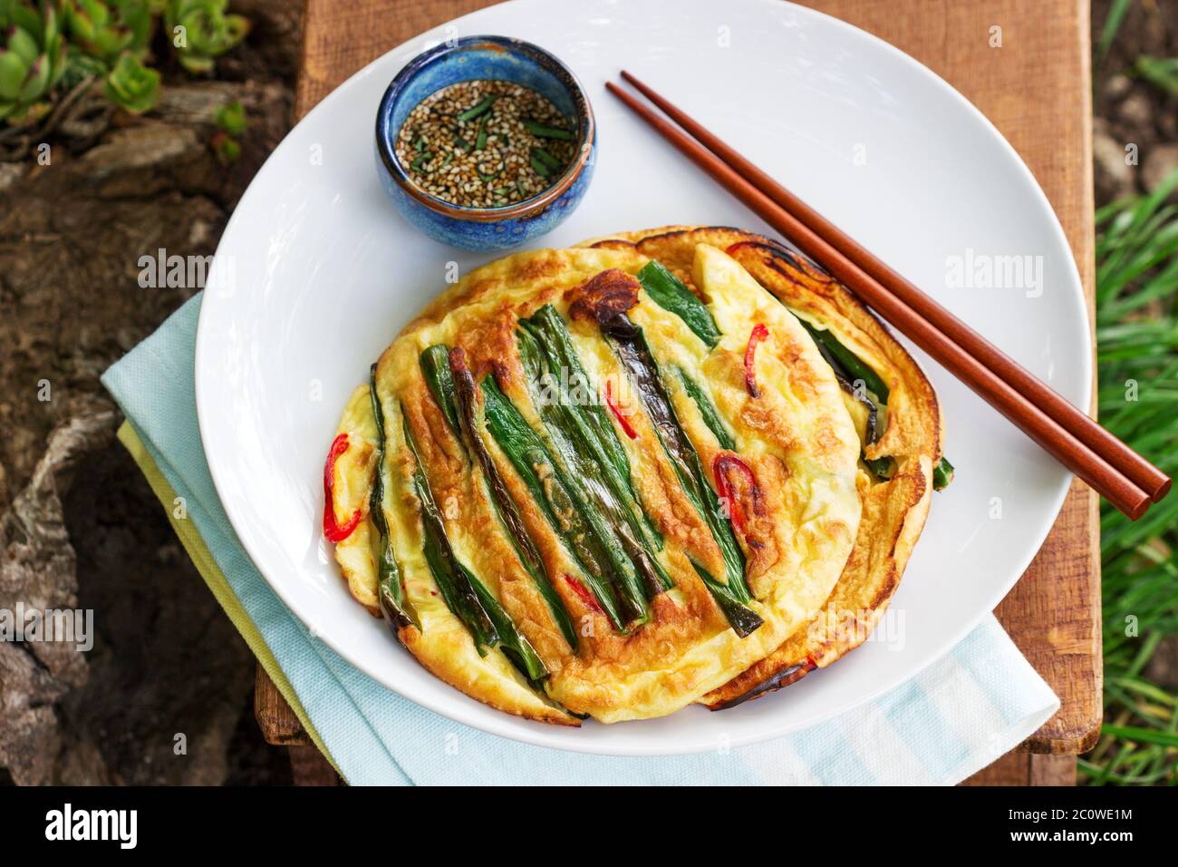 Jeon korean pancake hi-res stock photography and images - Alamy