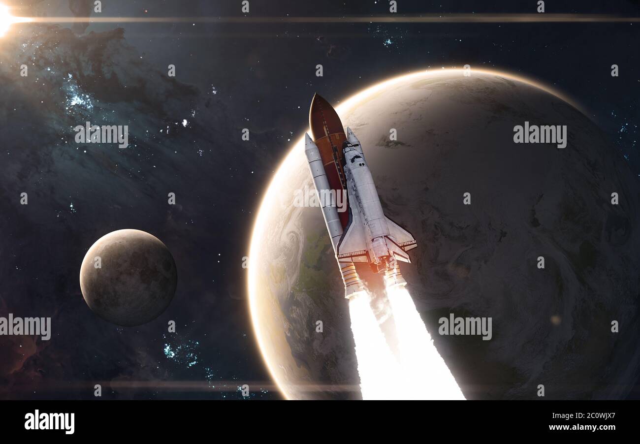 Space shuttle front hi-res stock photography and images - Alamy