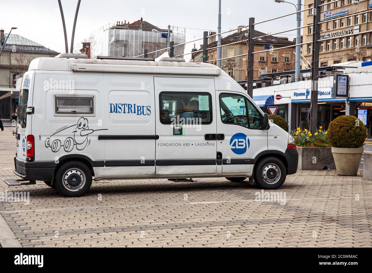 Substitution bus hi-res stock photography and images - Alamy