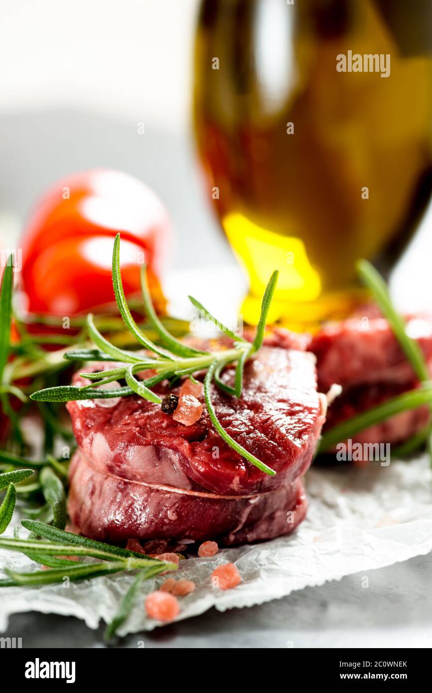 Raw filet mignon hi-res stock photography and images - Alamy
