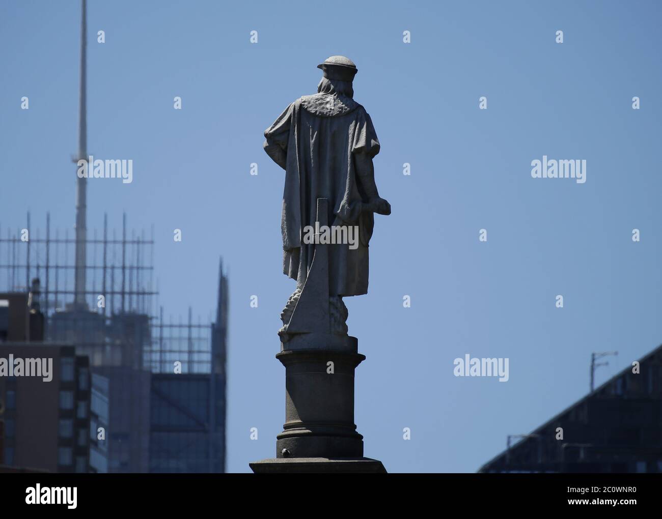 Vandalized monuments hi-res stock photography and images - Alamy