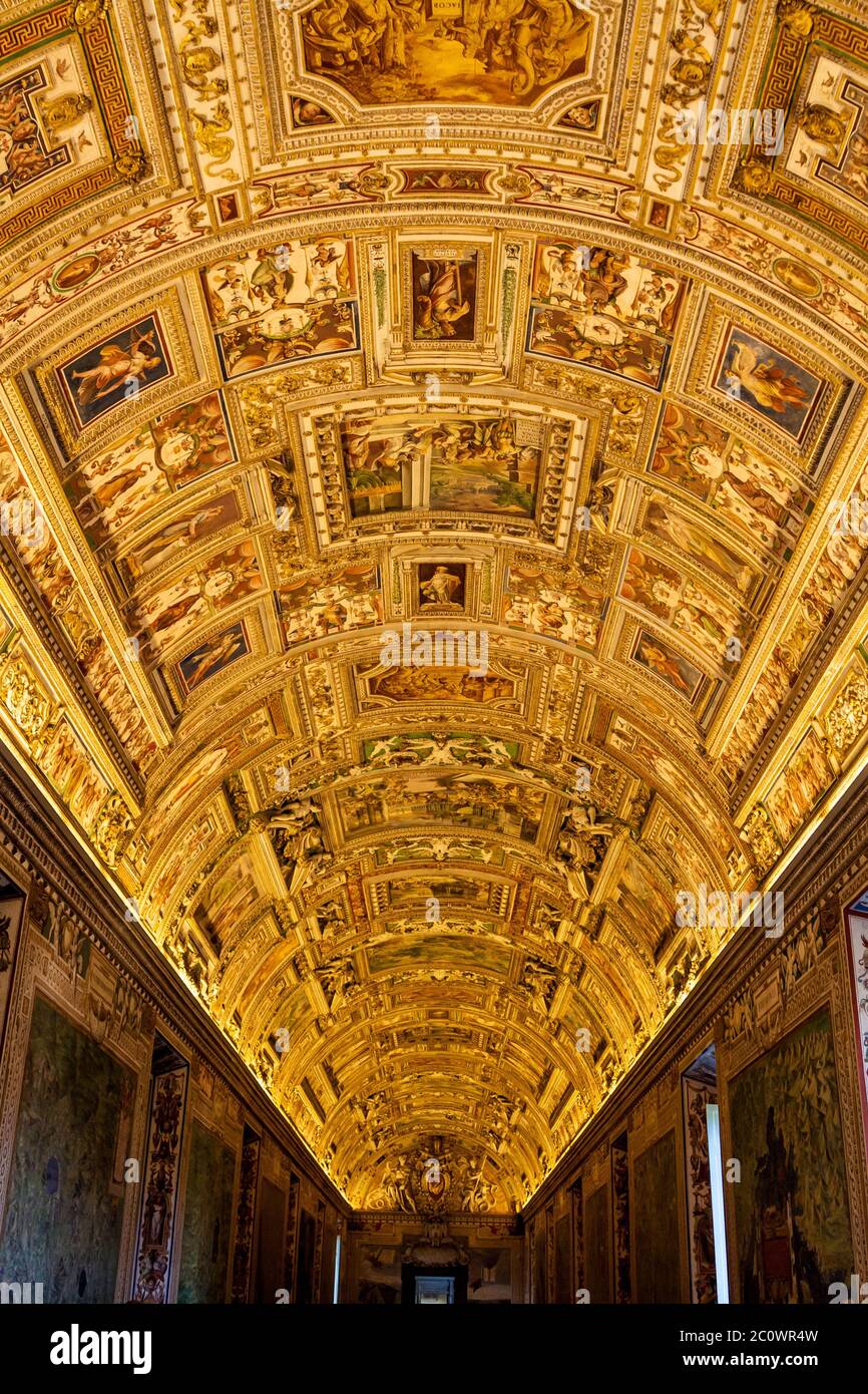 Vatican Museums - Gallery of the Geographical Maps Stock Photo - Alamy