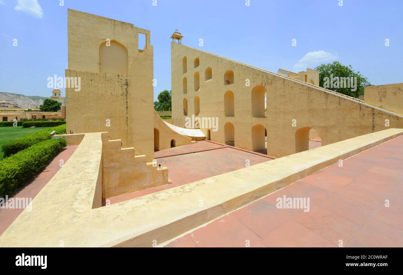 Jaipur, Rajasthan, India - June 11, 2020: World's largest stone sundial ...