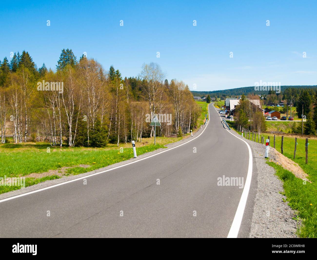 Road line route hi-res stock photography and images - Alamy