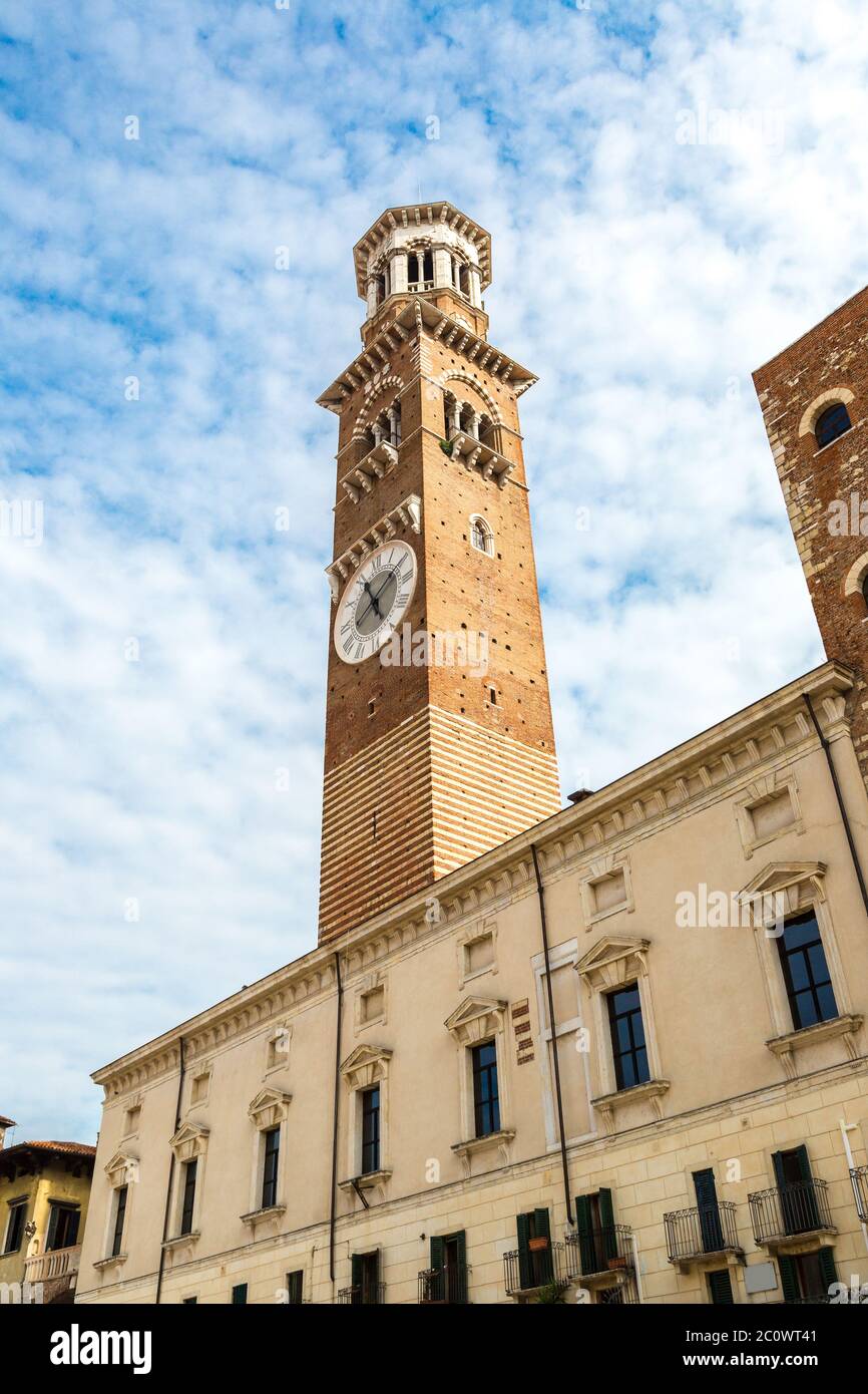 Tower of verona hi-res stock photography and images - Alamy