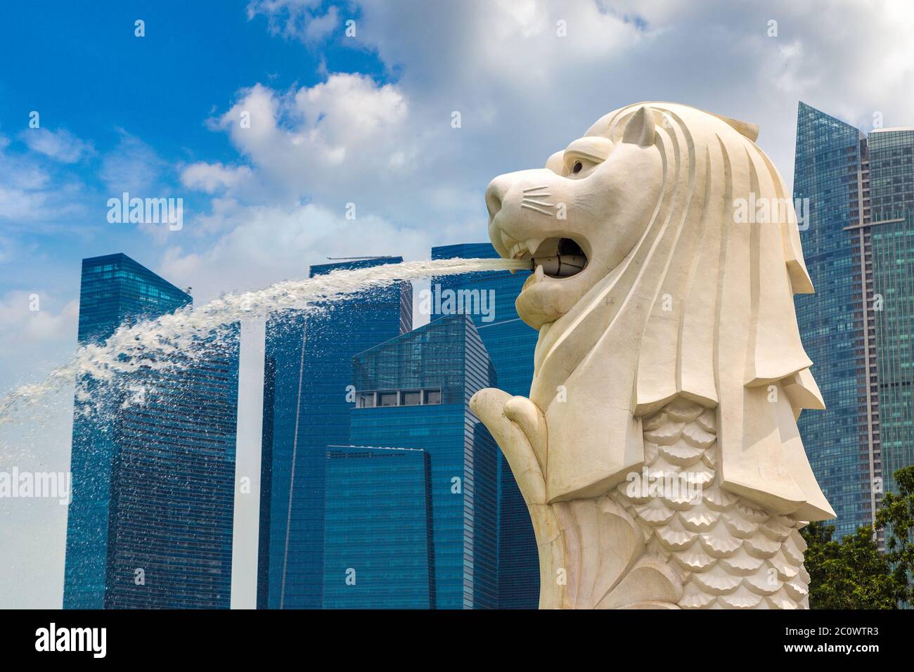 Merlion mouth singapore river hi-res stock photography and images - Alamy