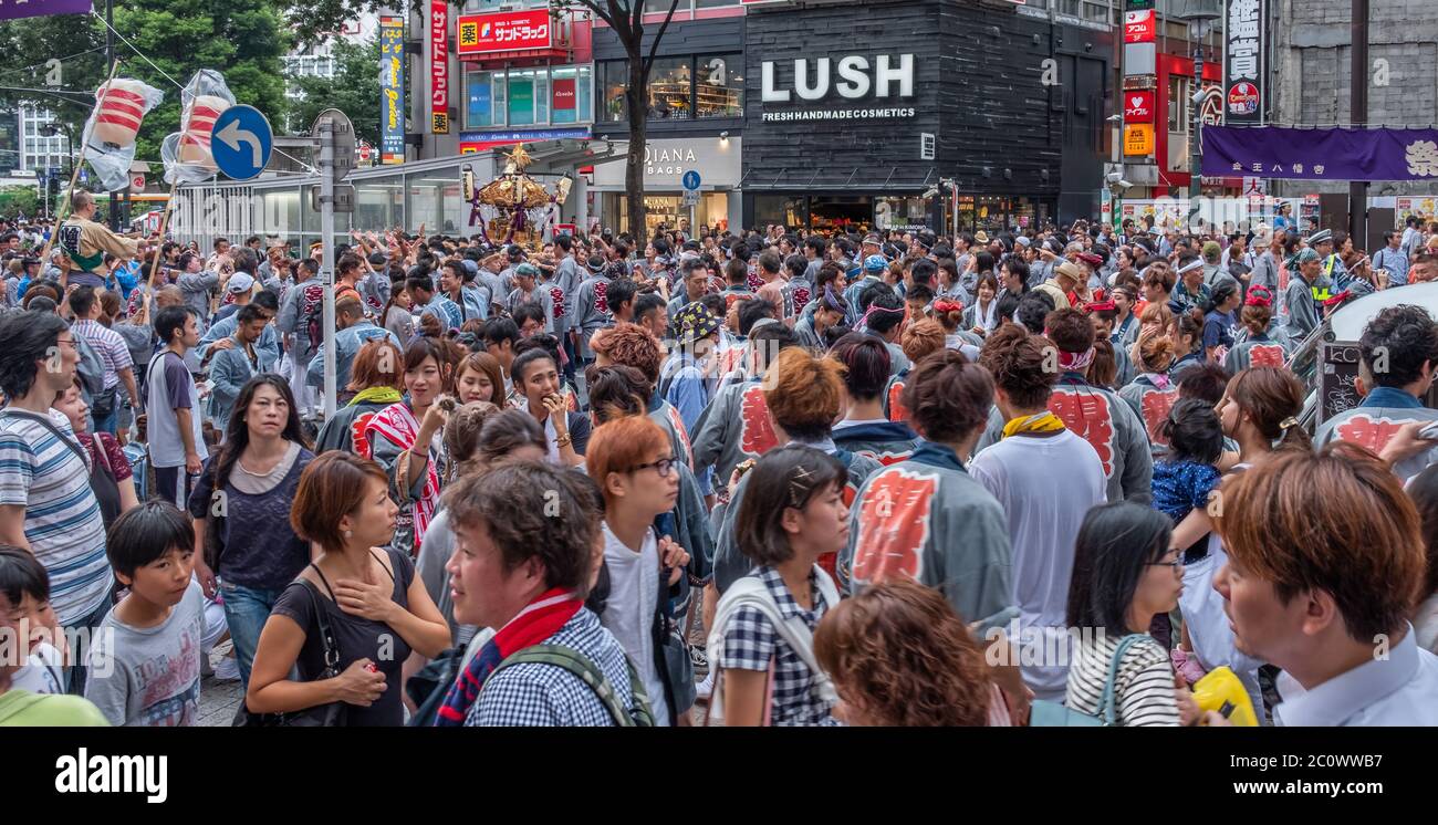 Crowd of people at the Shibuya Mikoshi Parade Festical, Tokyo, Japan ...