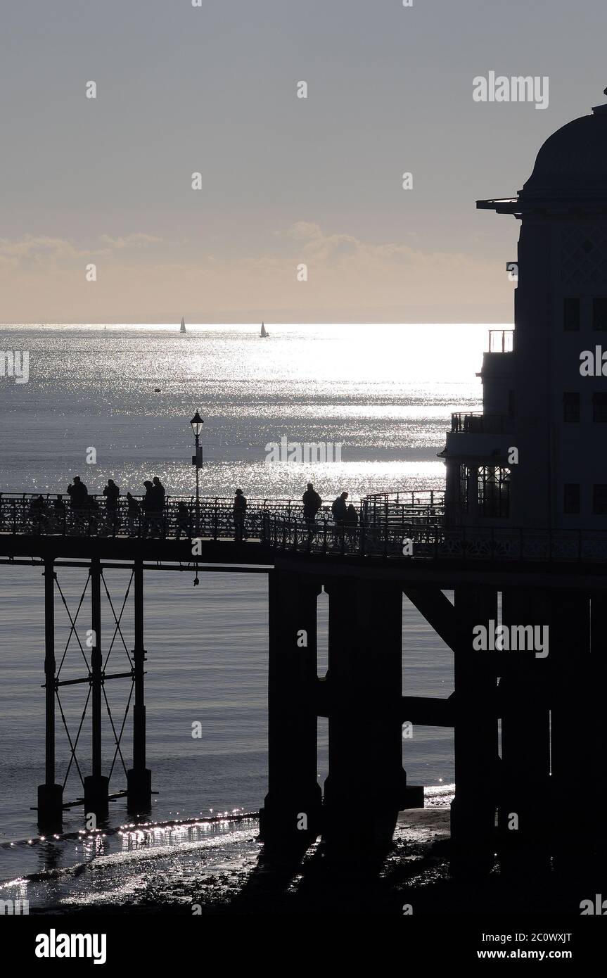 Penarth Beach High Resolution Stock Photography and Images - Alamy