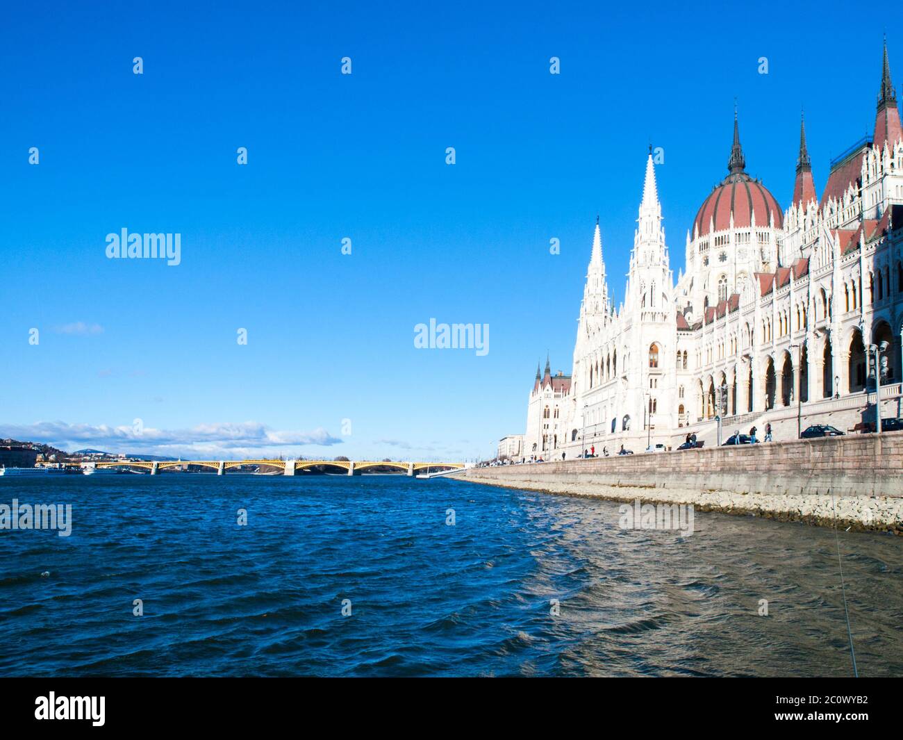 Symmetrical architecture hi-res stock photography and images - Alamy