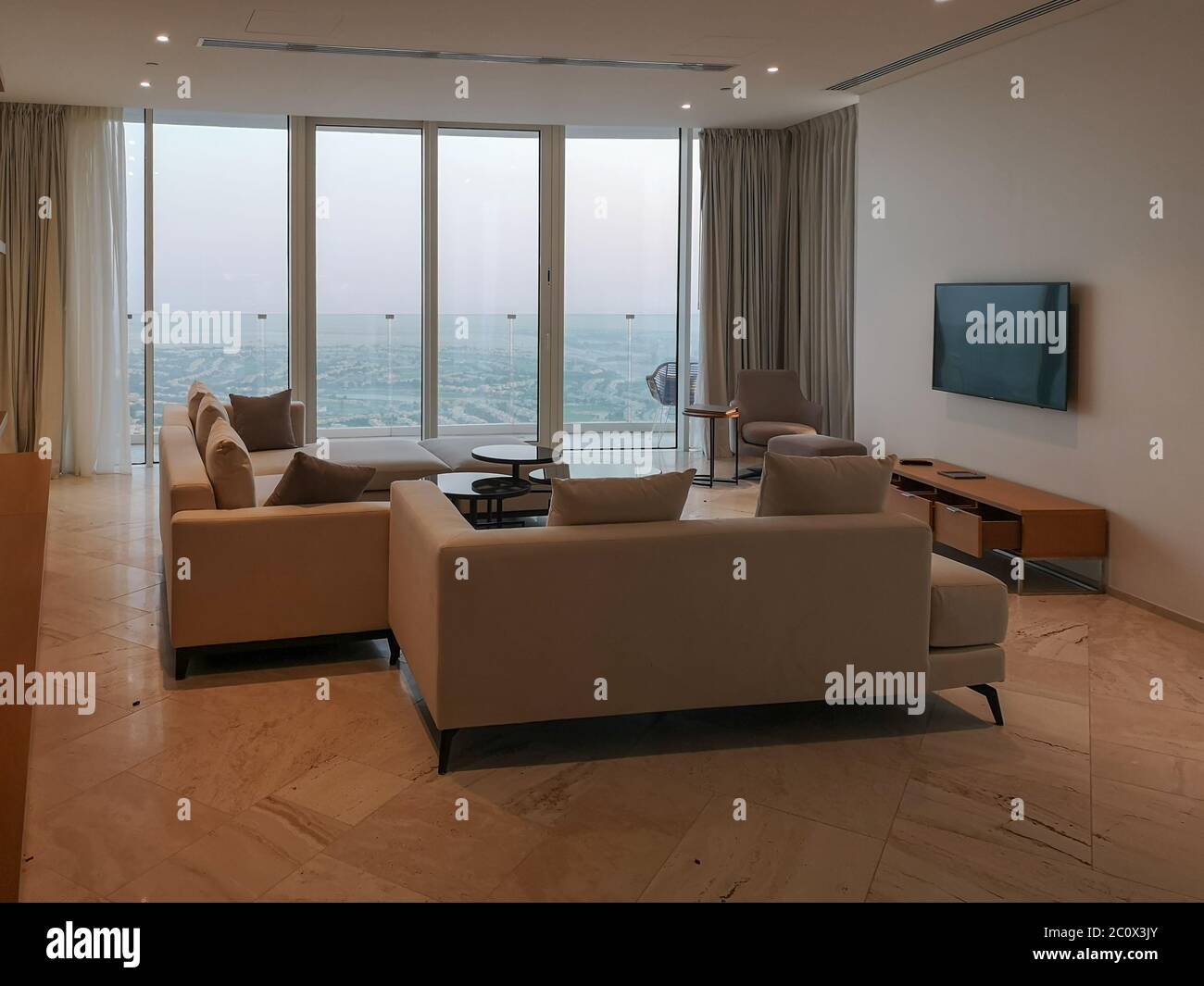 Private luxurious hotel apartment on a high floor in a tower - modern ...