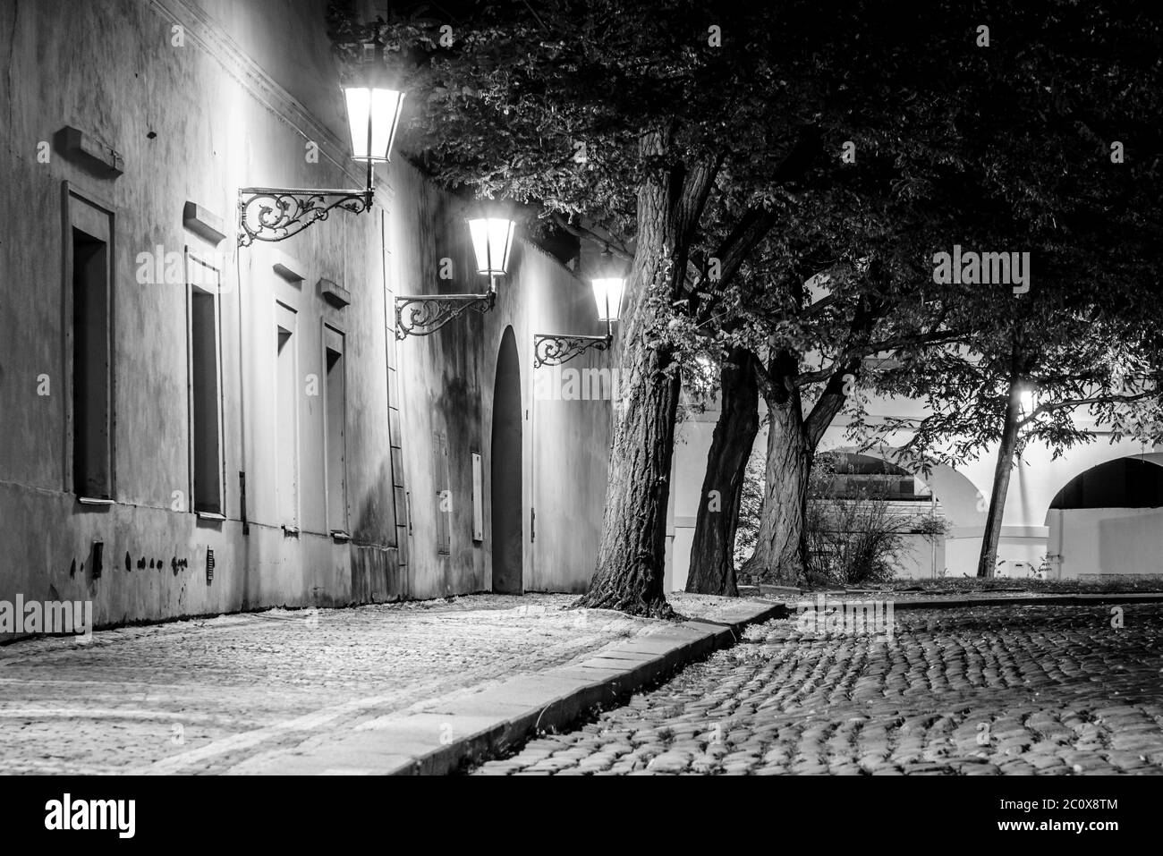 Cobbled lane dusk in Black and White Stock Photos & Images - Alamy