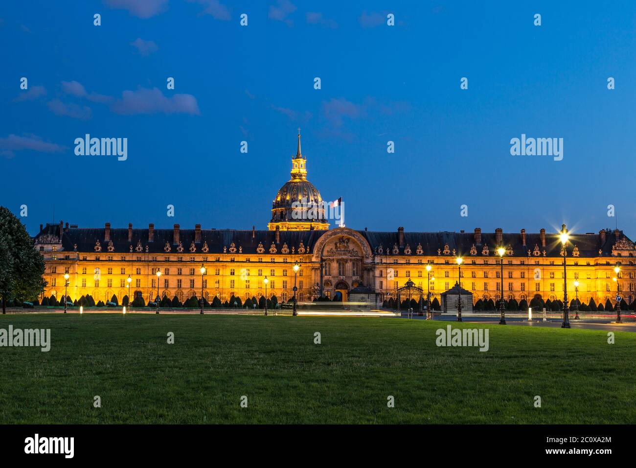 Les Invalides in Paris Stock Photo - Alamy