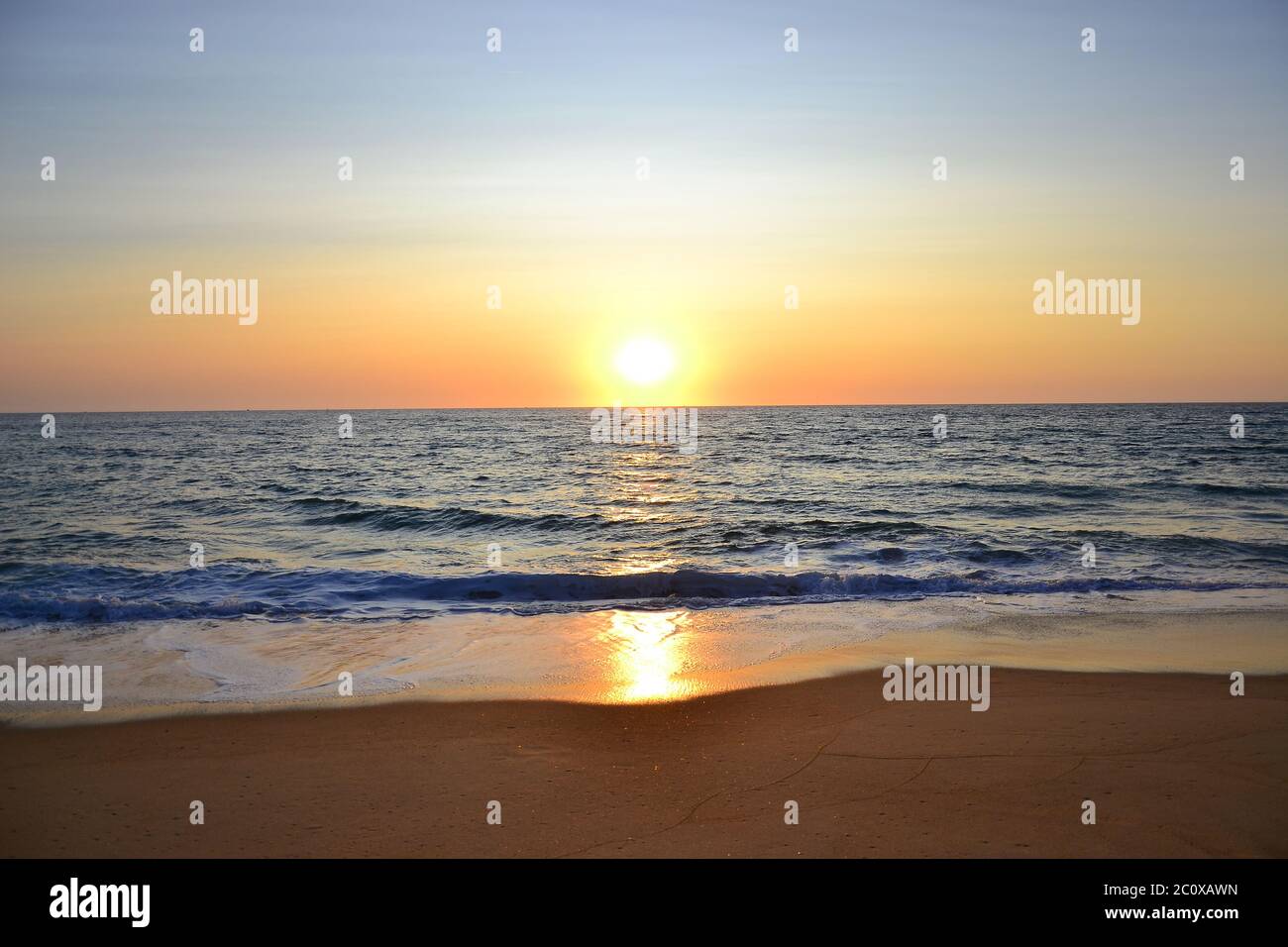 scenic beautiful sunset on the Atlantic ocean Stock Photo - Alamy