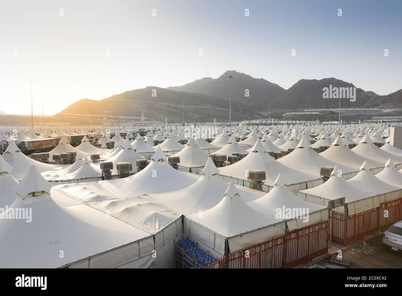 Makkah, Saudi Arabia : Landscape of Mina, City of Tents, the area for ...