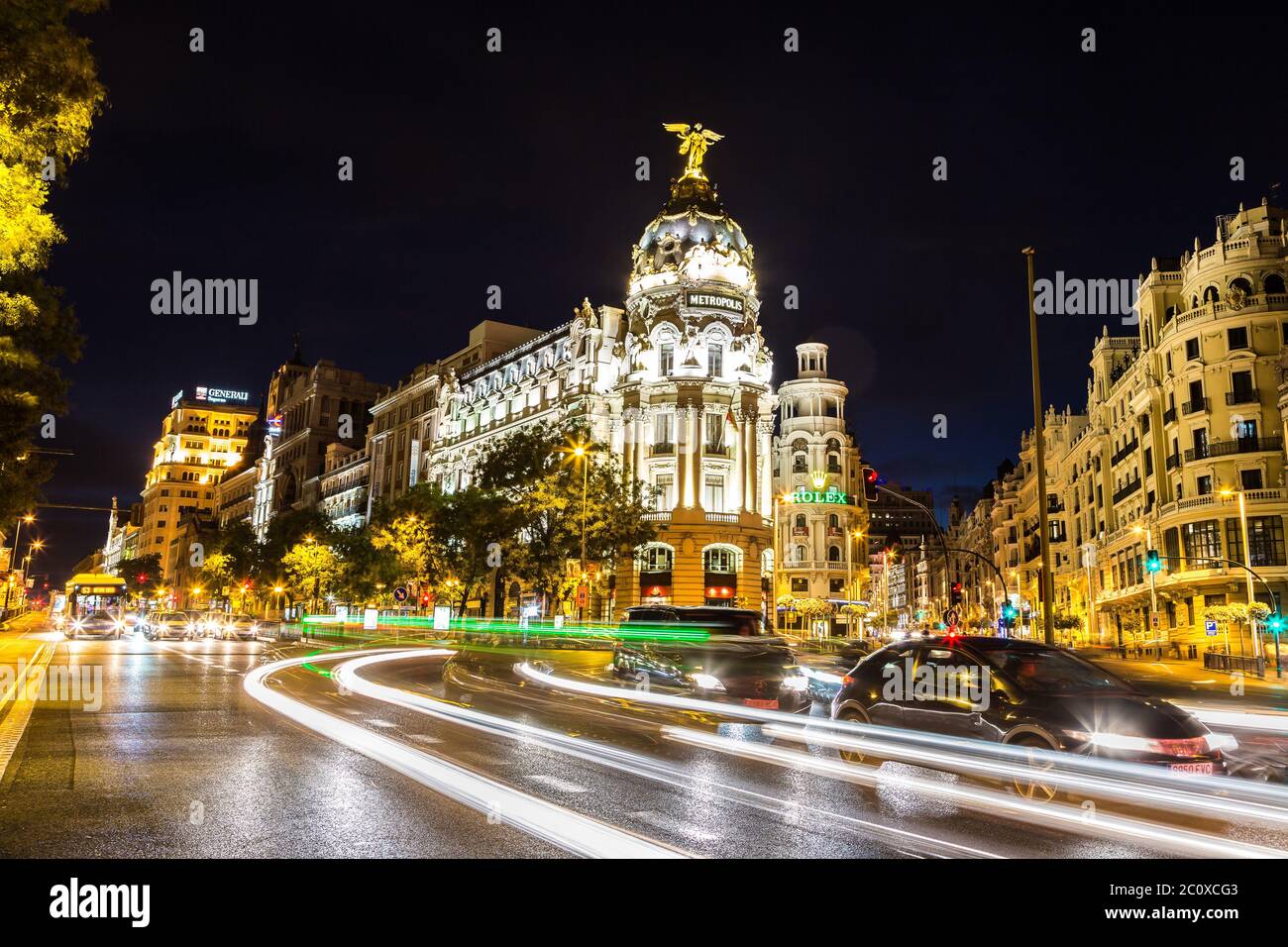 Metropolis hotel hi-res stock photography and images - Alamy
