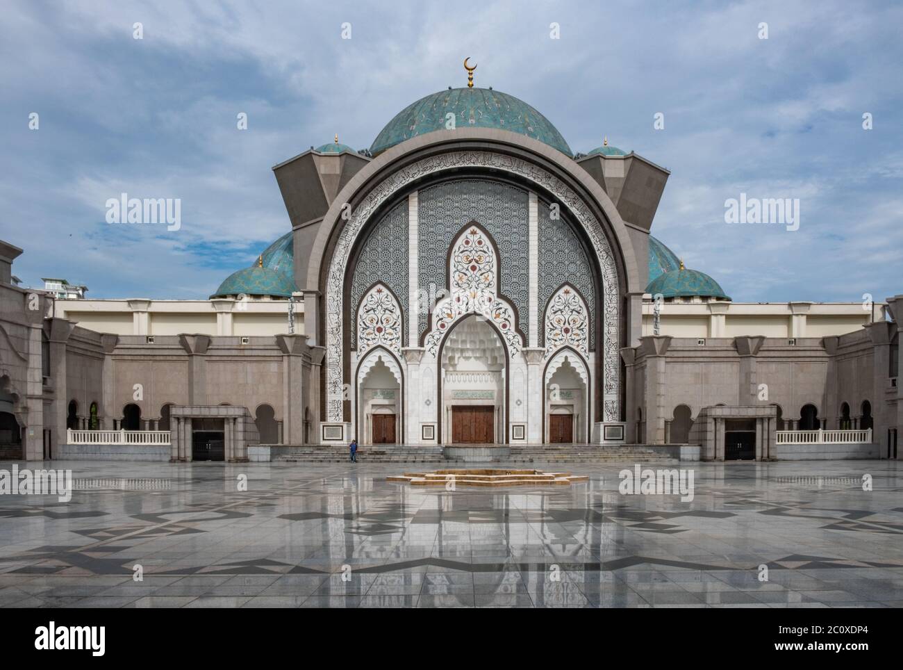 View of The Federal Territory Mosque, Kuala Lumpur, Malaysia Stock ...
