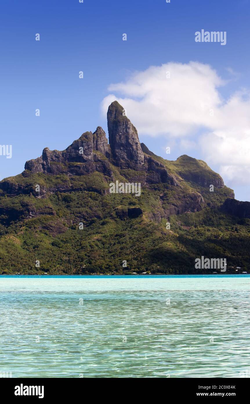 Bora bora otemanu hi-res stock photography and images - Alamy