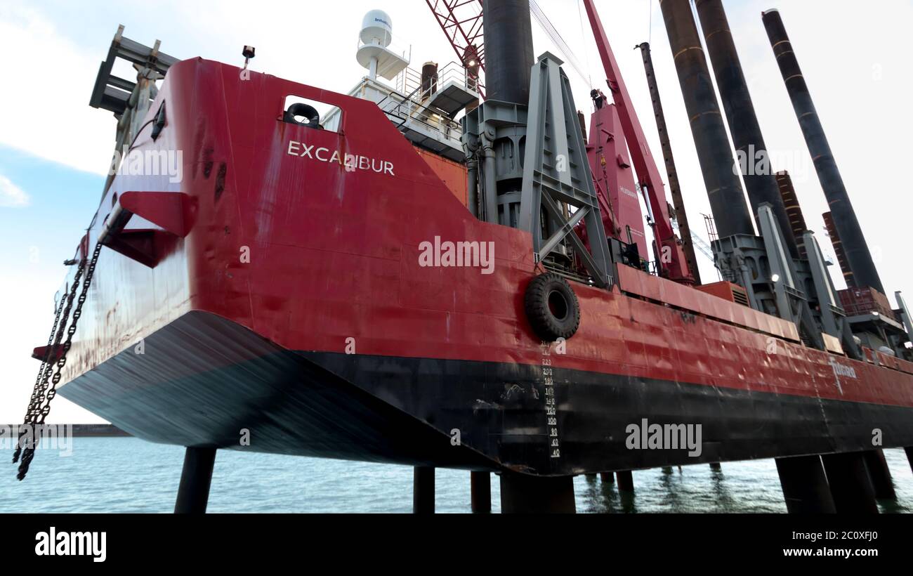 Excalibur drilling rig the largest in the Fugro fleet of jack-up barges ...