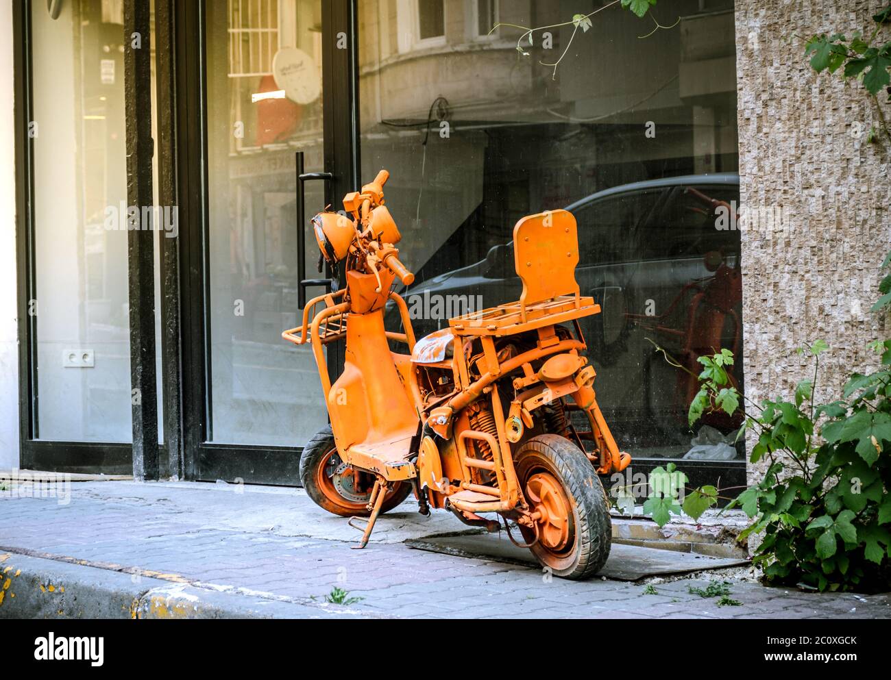 Modified Scooter High Resolution Stock Photography and Images - Alamy