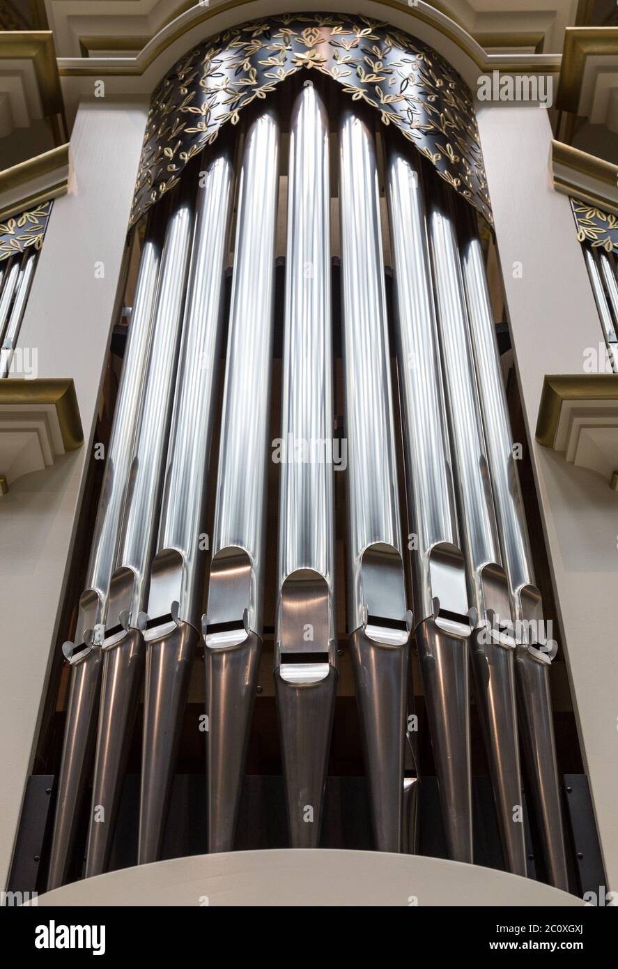 Organ keyboard detail hi-res stock photography and images - Alamy