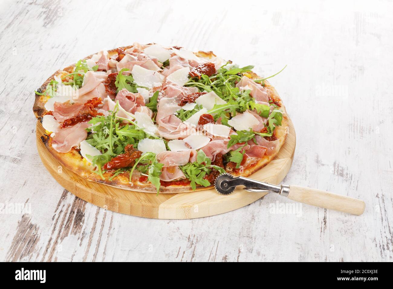 Culinary pizza eating Stock Photo - Alamy