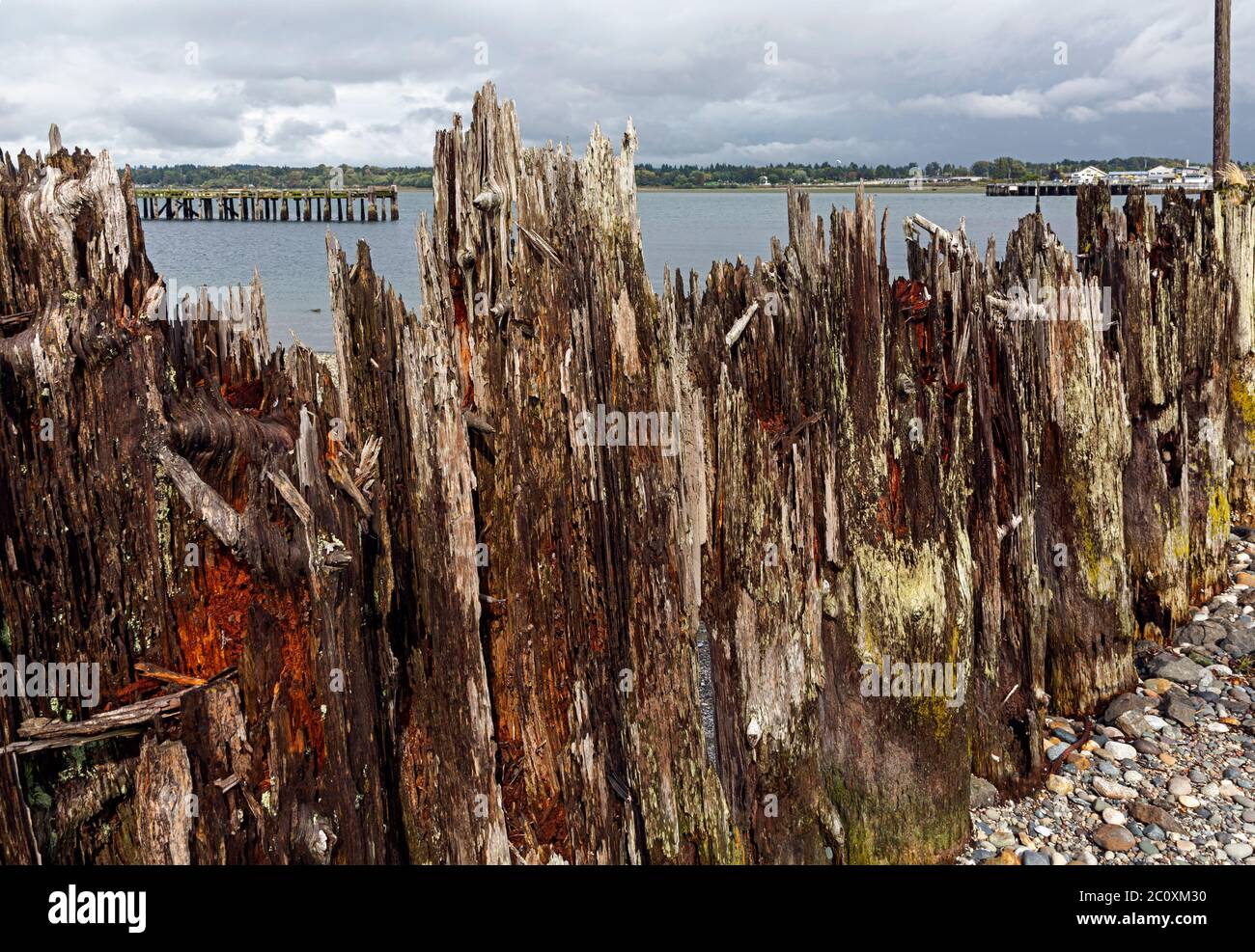 Breakwater pylons hi-res stock photography and images - Alamy